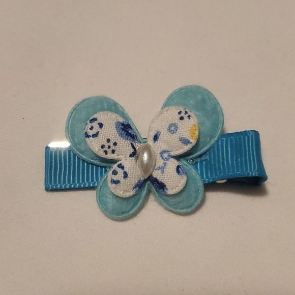 Yogi & Cecil's Boutique | Accessories | New Blue Butterfly Hair Clippy ...